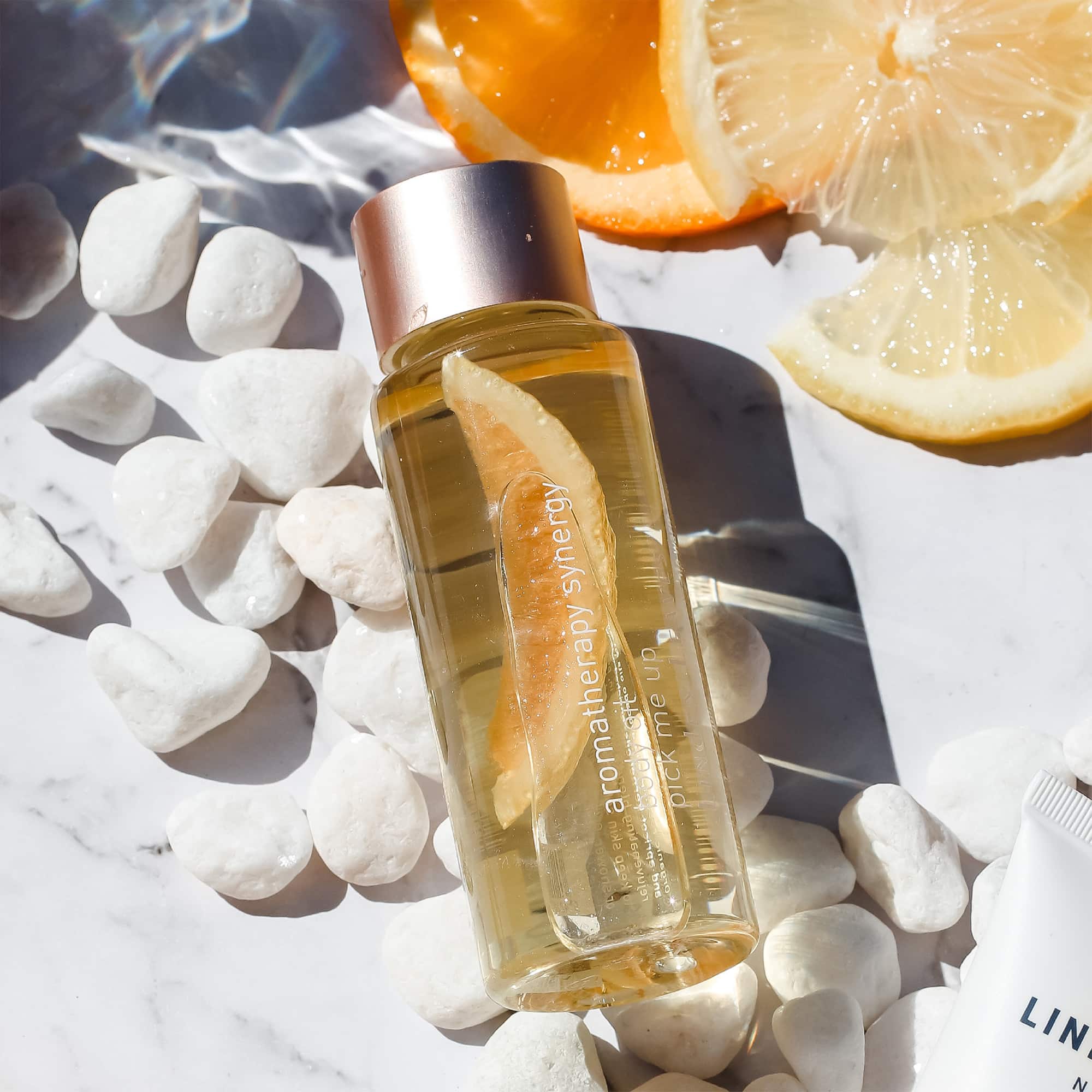 Pick Me Up Body Oil - 60ml | Linden Leaves